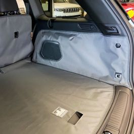 Jeep Grand Cherokee WL/4xe Cargo Side Pieces 2
